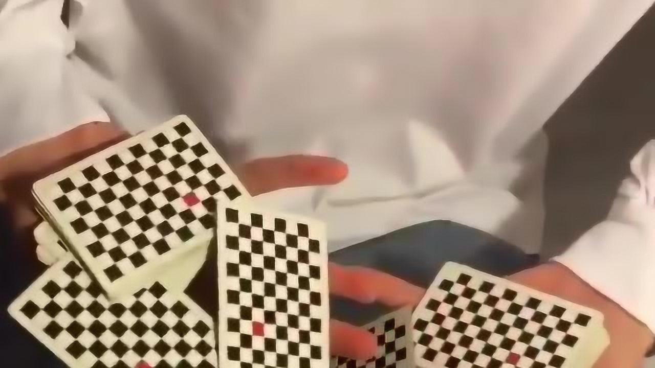能免费看男男打扑克的网页