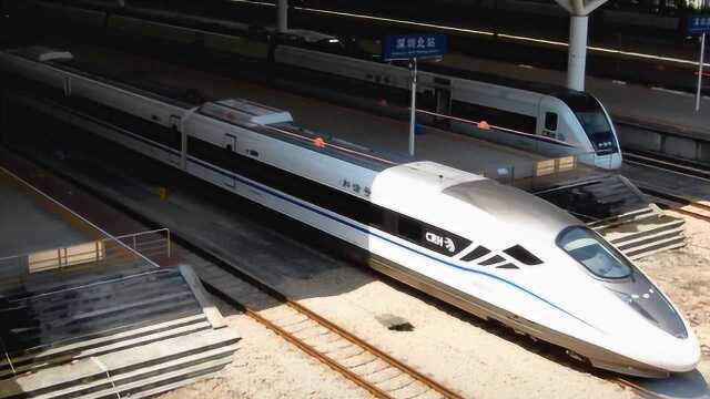 新型CRH2E卧铺动车组，驶离深圳北站_腾讯视频