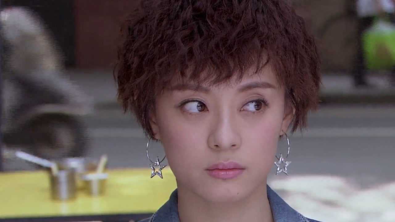 《辣妈正传》第5集04:元宝故意炫耀夏冰手上的戒指,宣示着自己的主权 高清1080p在线观看平台 腾讯视频