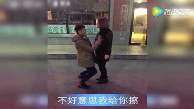 教你如何免费摸美女胸部腾讯视频 