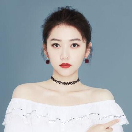 EP14: Lucky's First Love - Ver online - WeTV