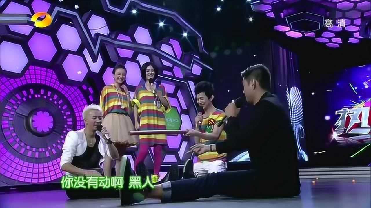 黑人韩庚上快本比臂力？_腾讯视频}