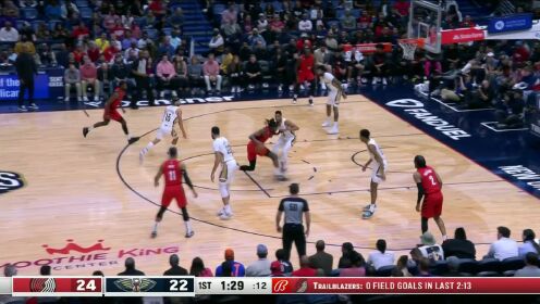 《NBA全场集锦》CJ抢断反击勉扣 惨遭队内扣将海耶斯无情嘲笑_高清1080P在线观看平台_腾讯视频