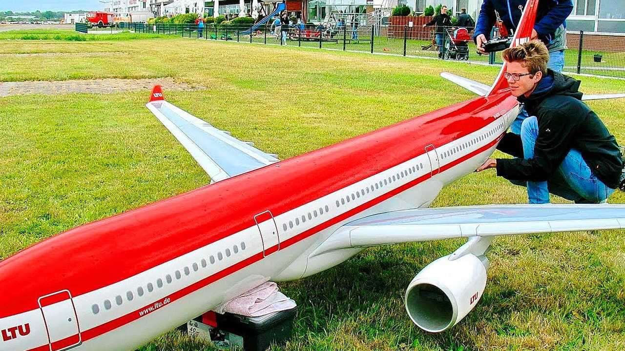 终于知道大片里飞机爆炸是怎么拍出来的了，美国科技真是厉害！_高清1080P在线观看平台_腾讯视频