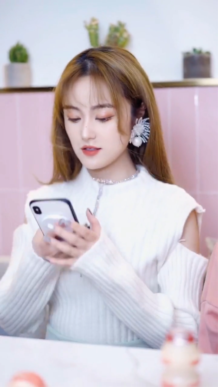 如果你们看到我的男朋友,请告诉他我在这 腾讯视频