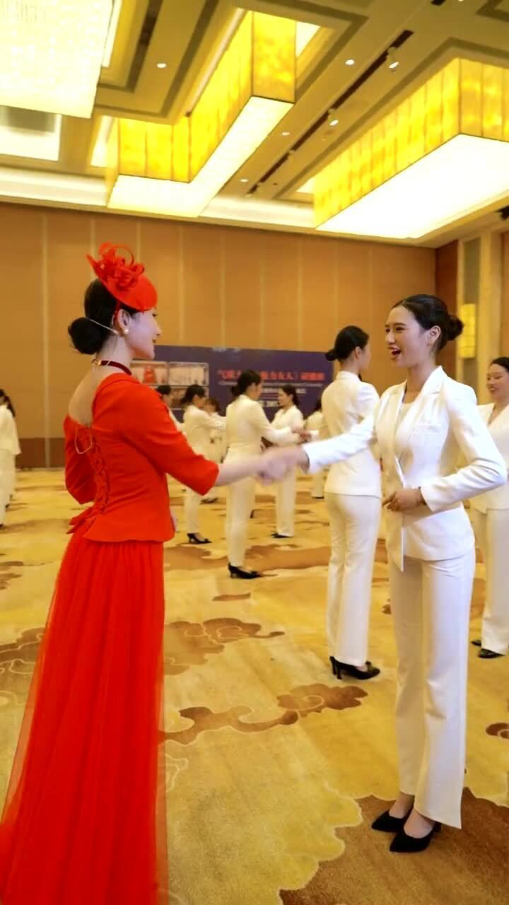 礼仪，是关于美，关于心灵的学习人无礼则不生，事无礼则不成，国无礼则不宁。_腾讯视频