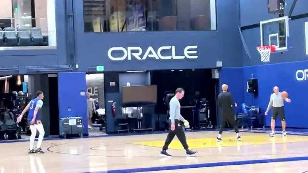 地位提升！普尔单独投篮训练投篮后的抖腕动作有点库里那味了_腾讯视频