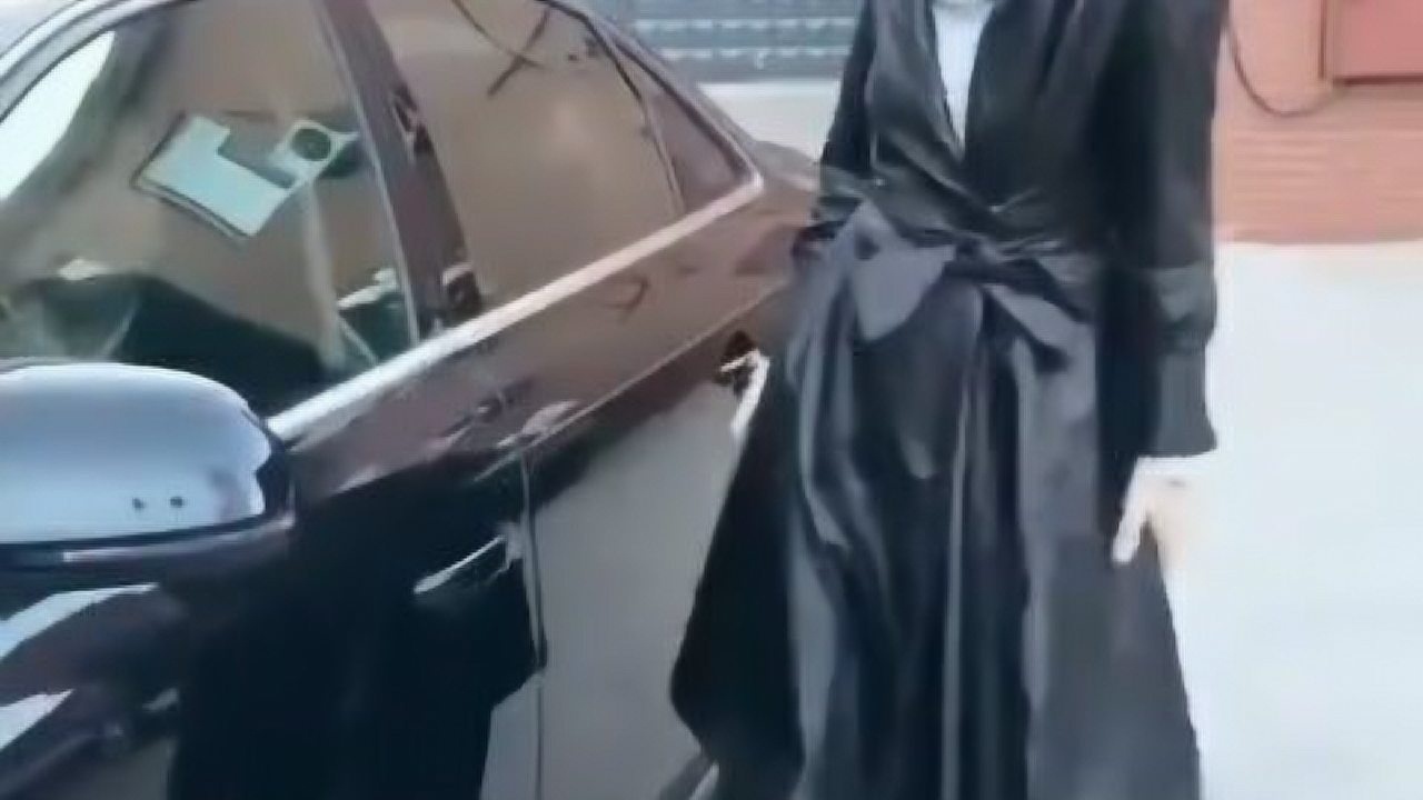 美女为什么最后尿裤子了？腾讯视频