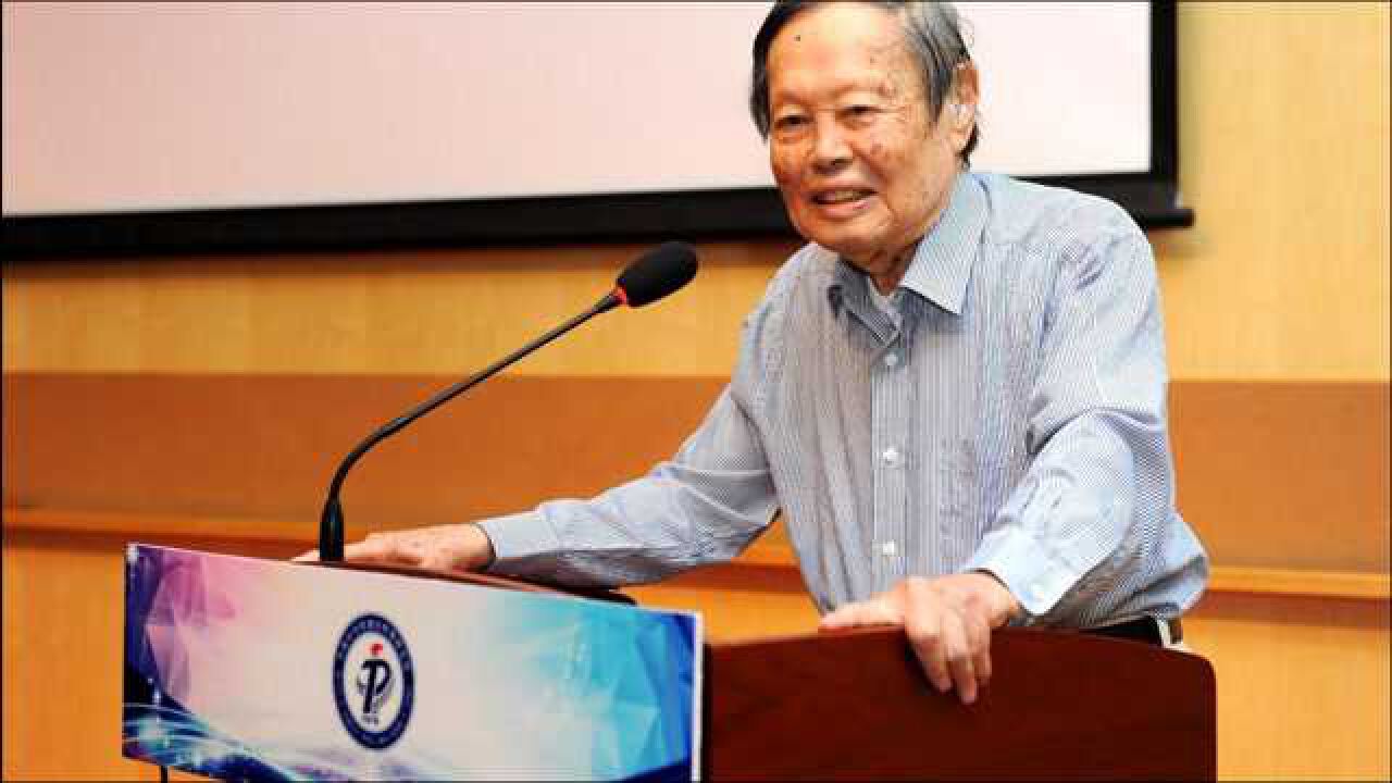 杨振宁是目前顶级的科学家，那他到底有什么伟大成就？_腾讯视频