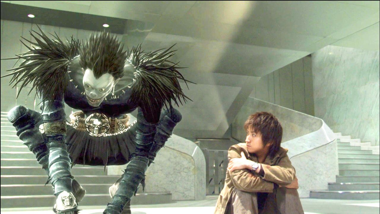 小伙捡到一本死亡笔记，可以召唤死神，掌控所有人的生死！奇幻电影《死亡笔记》_腾讯视频