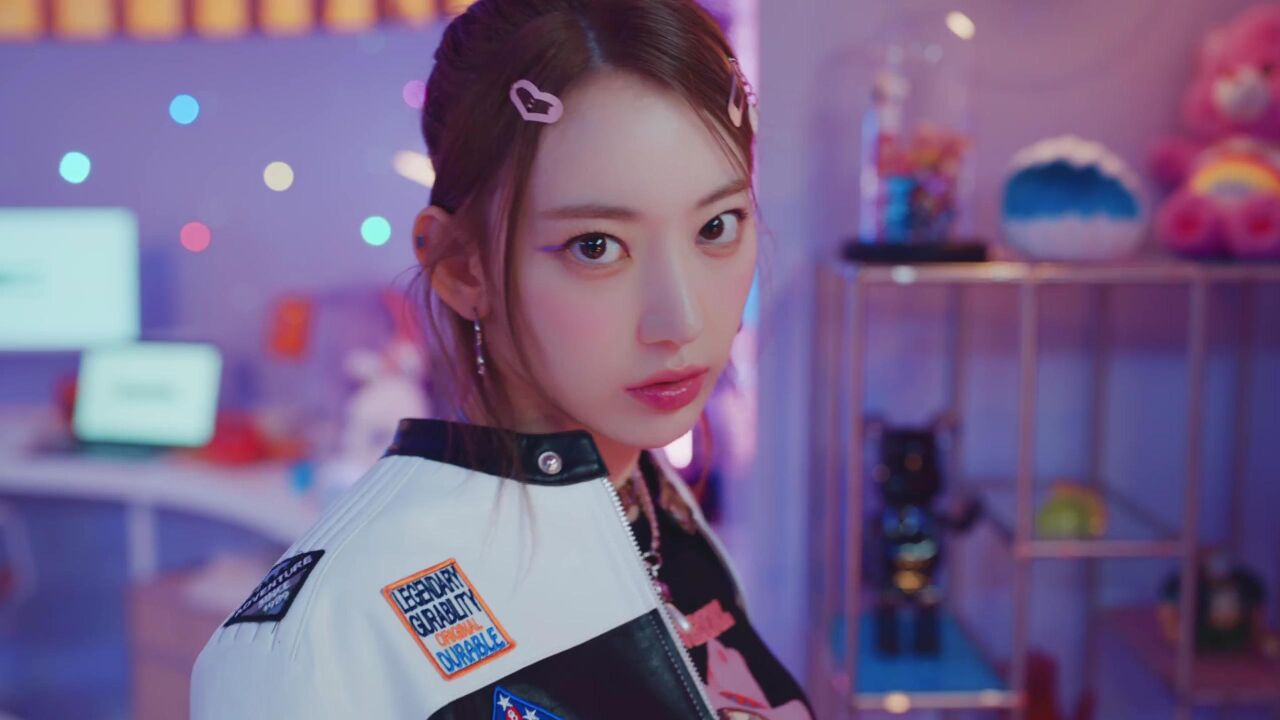 LESSERAFIM《ANTIFRAGILE》回归MV公开，好飒的范儿，炽的风格辨识度超高_腾讯视频