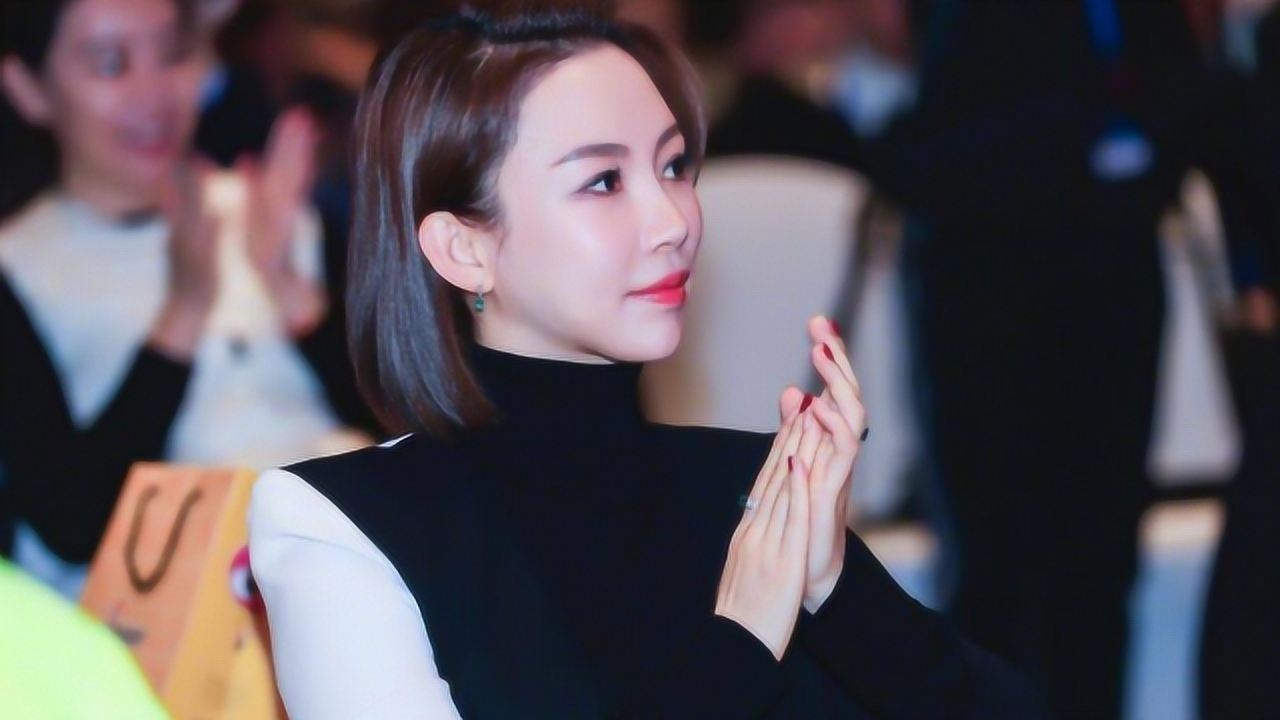 中国体坛3大最美运动员，潘晓婷居然垫底，第1位成为娱乐圈女神腾讯视频