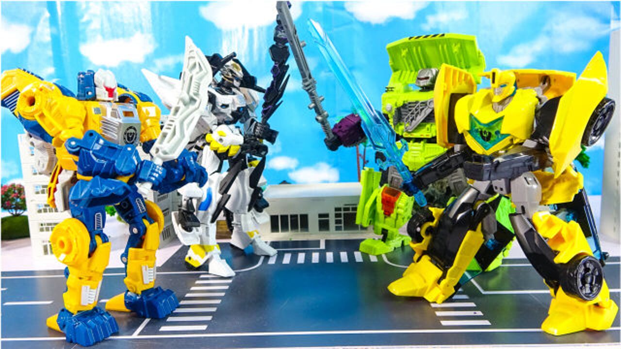 变形金刚大黄蜂在比赛中使用雷电之刃，把对手全都击倒了_高清1080P在线观看平台_腾讯视频