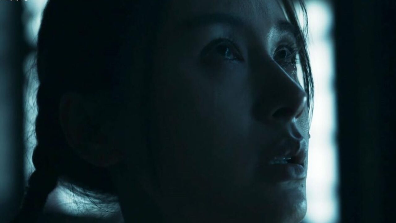 《三体》叶文洁，在现下的《三体》中是幸运的。虽然最终只有她与父亲相依为命，虽然最终的家只有家徒四壁。_高清1080P在线观看平台_腾讯视频