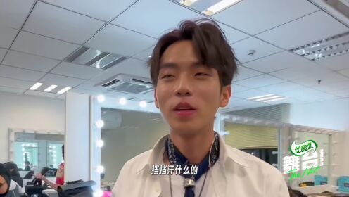 【偶然整个活儿】王OK给李天责穿搭改造，责总变纯情少年_综艺_高清1080P在线观看平台_腾讯视频