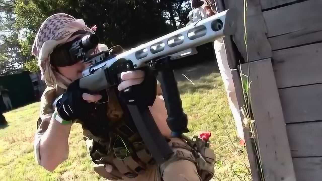 真人CS原来可以这样玩：美国上百军迷挑战WARGAME对抗赛_腾讯视频