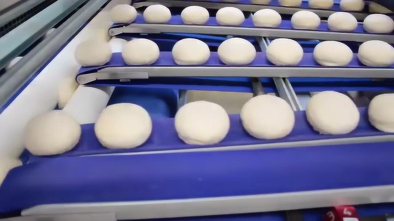 国外面包自动化制作过程，1小时可以生产5000个_腾讯视频