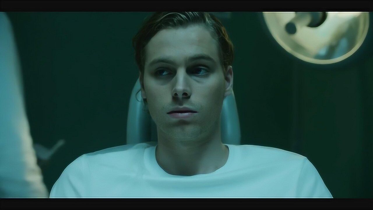 五秒盛夏5SOS新单《Teeth》MV首播_腾讯视频