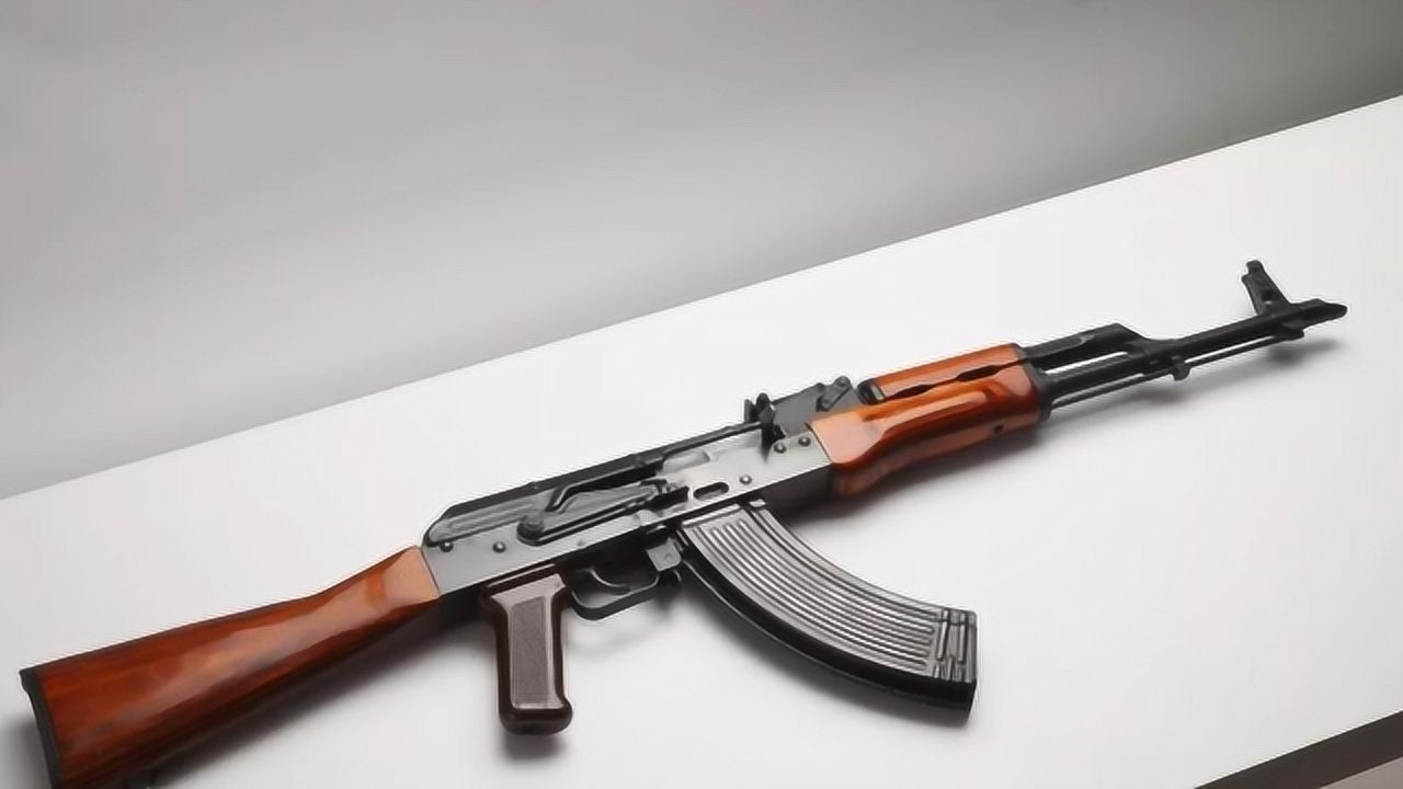 抛开信仰，现实中ak47和m16到底谁的性能更强？_高清1080P在线观看平台_腾讯视频