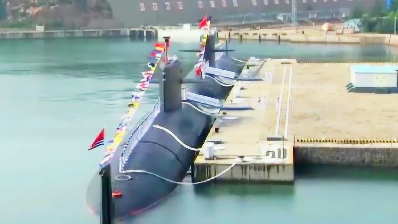 央视曝重要信息，先后出现两艘不同093核潜艇，为验证096新技术？_腾讯视频