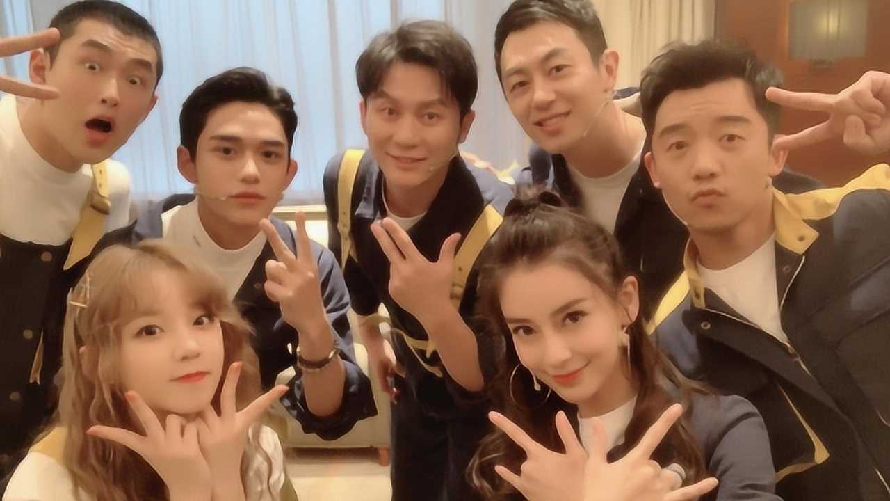 《奔跑吧》首撕名牌,新规则三对一,李晨郑恺大胜全靠两招 腾讯视频