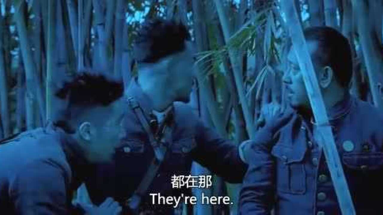 《让子弹飞》张牧之枪法如神，几枪就打出一个问号，真是厉害_腾讯视频