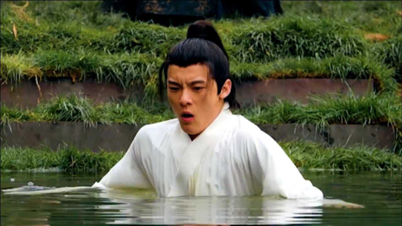 武动乾坤：小伙泡个澡，功力竟然涨了百倍，一出手吓尿众人！_腾讯视频