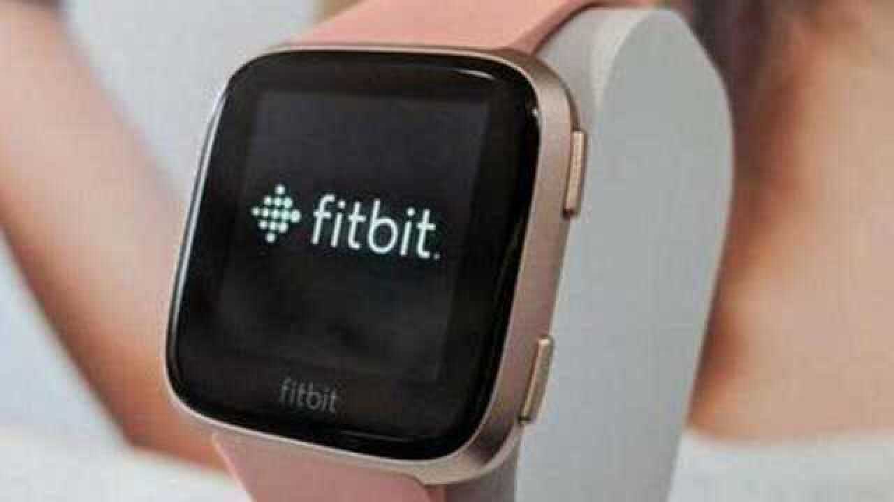 女生必买！Fitbit新一代智能手表上手丨中文字幕_高清1080P在线观看平台_腾讯视频