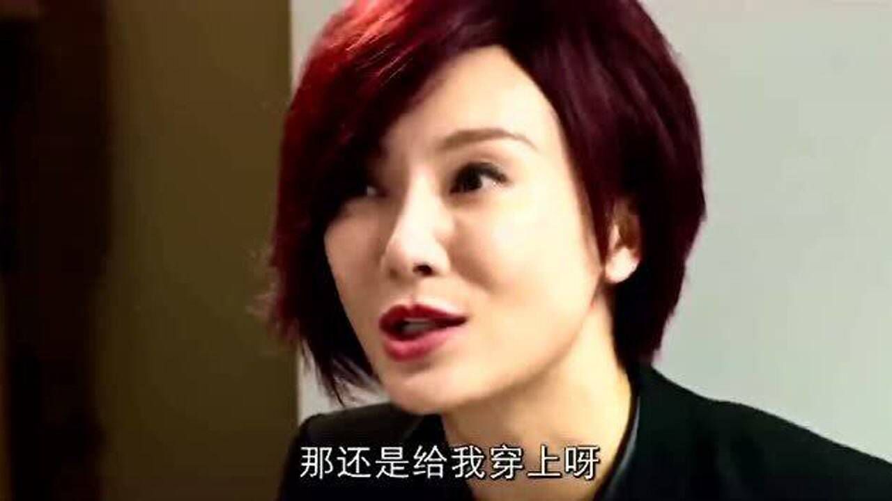 一个大男人穿上了女子的高跟鞋,没想到还挺合适腾讯视频