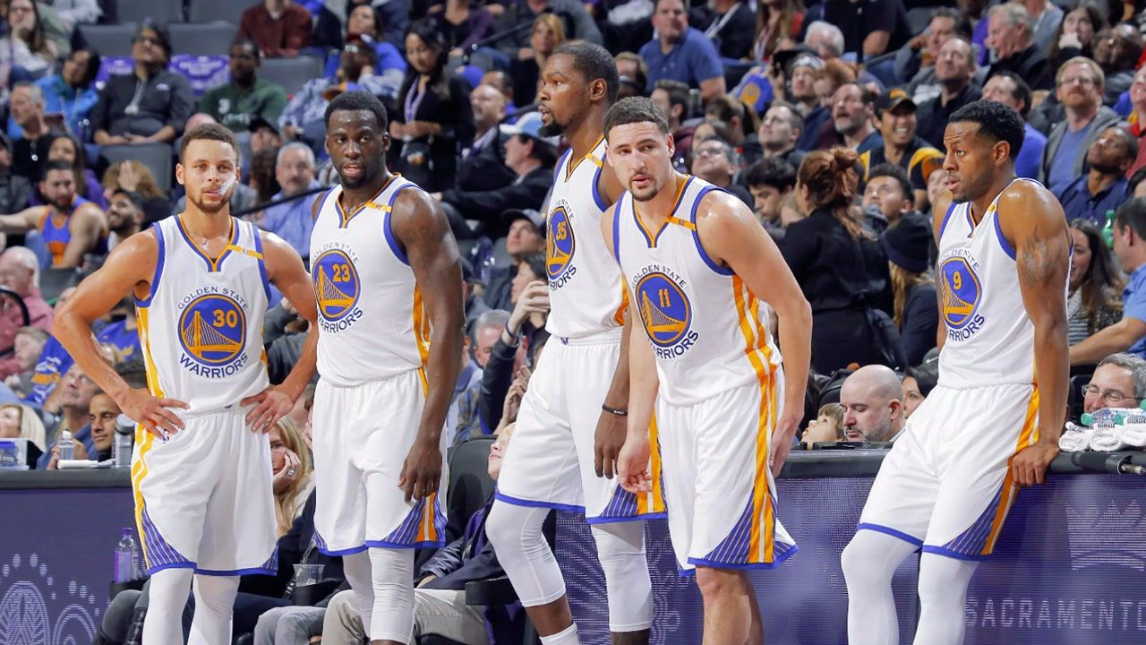 【金州勇士队混剪 】极致的团队篮球，华丽的进攻表演_腾讯视频