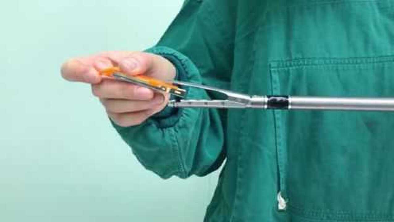 腔镜关节头直线型切割吻合器及钉仓（强生）_腾讯视频