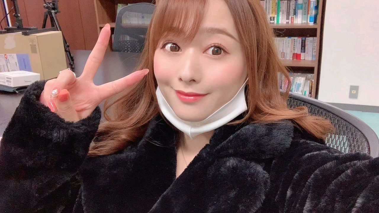 日本女优白石茉莉奈漂亮小姐姐2021年上半年精选照片集高清1080p在线观看平台腾讯视频 