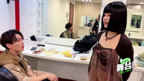 【偶然整个活儿】王OK讲解2023成熟男士最新穿搭，这是认真的吗_综艺_高清完整版视频在线观看_腾讯视频