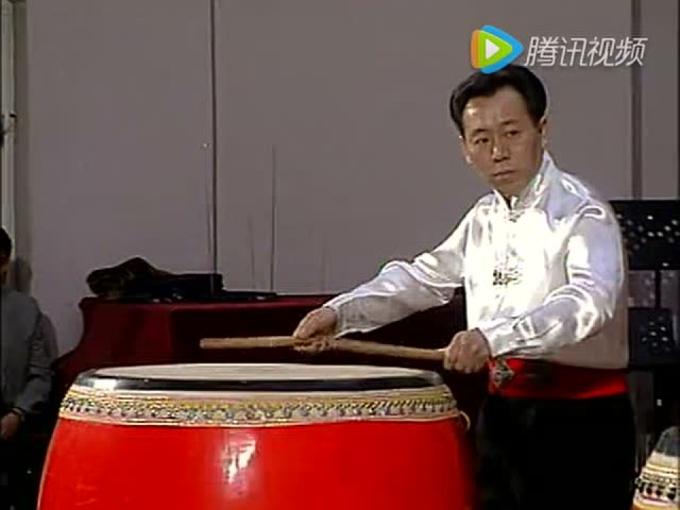 八大锤打击乐组合《牛斗虎》腾讯视频 7112