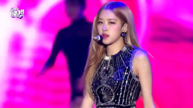 韩国团BLACKPINK - SOLO + DDU-DU DDU-DU 热舞 Forever Young_腾讯视频