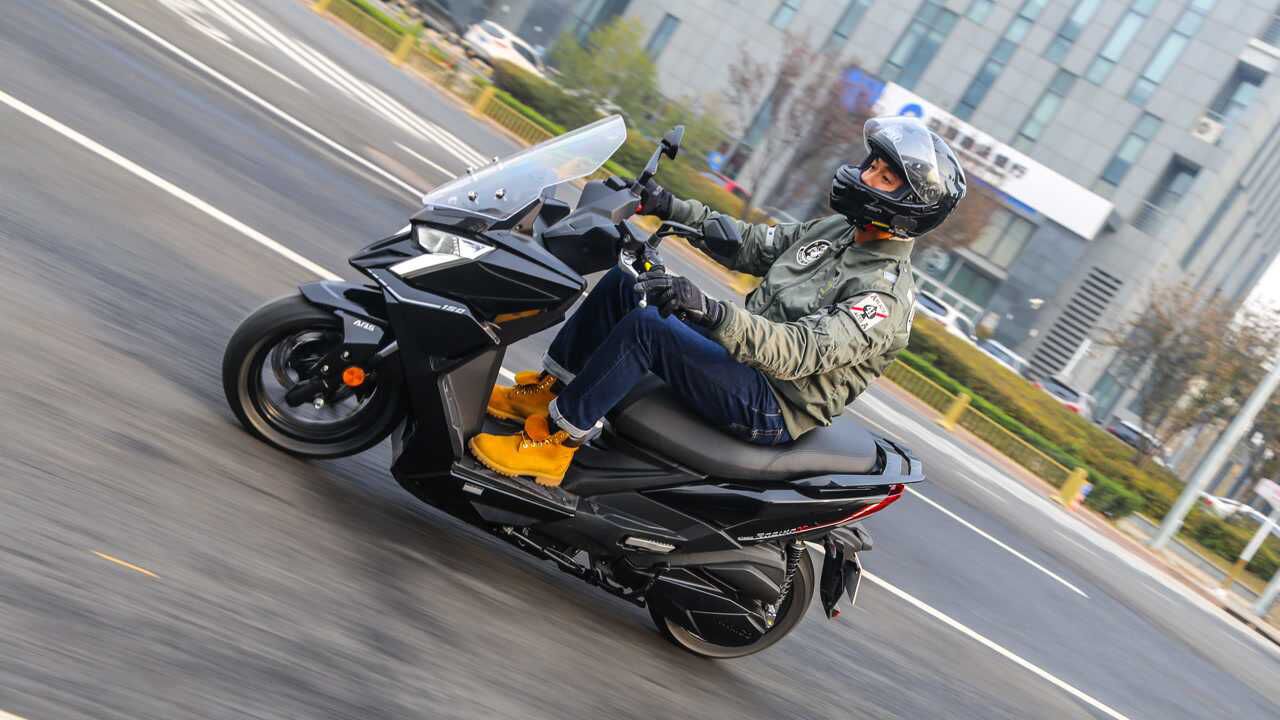 玩乐属性拉满，实用功能也没落下！实测光阳RacingX150_高清1080P在线观看平台_腾讯视频