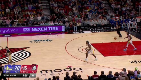 波特兰开拓者_NBA常规赛：勇士157-101开拓者_没有什么能够阻挡！威廉姆斯底角持球突破双手暴扣_高清1080P在线观看平台_腾讯视频