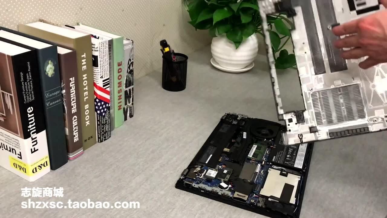 ThinkPad T580拆机视频升级加装固态硬盘 内存_腾讯视频