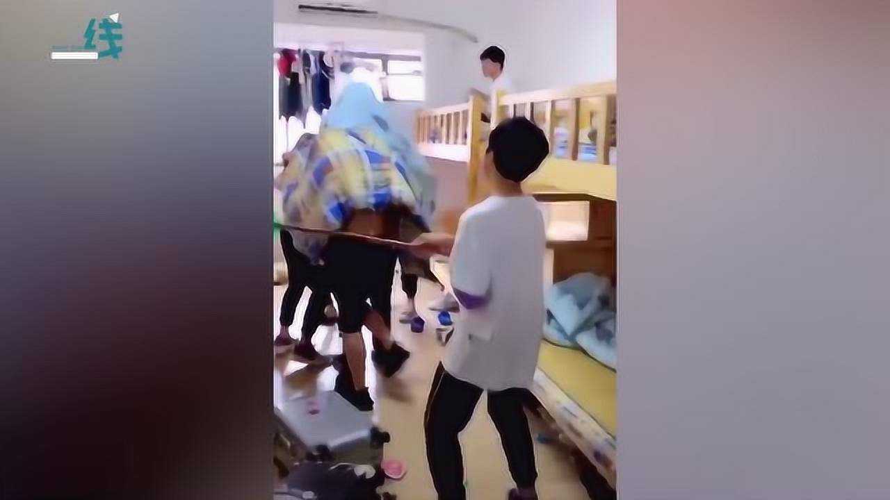 老师查男寝被 大闹天空”景观惊呆网友:学生见老师像老鼠见到猫高清1080p在线观看平台腾讯视频