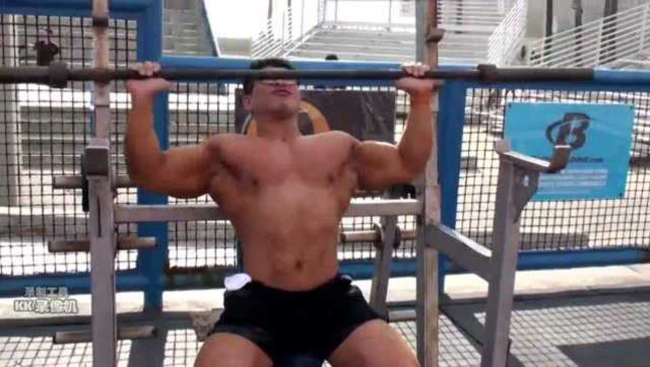 肌肉男,帅哥大鸟锻炼!高清1080p在线观看平台腾讯视频