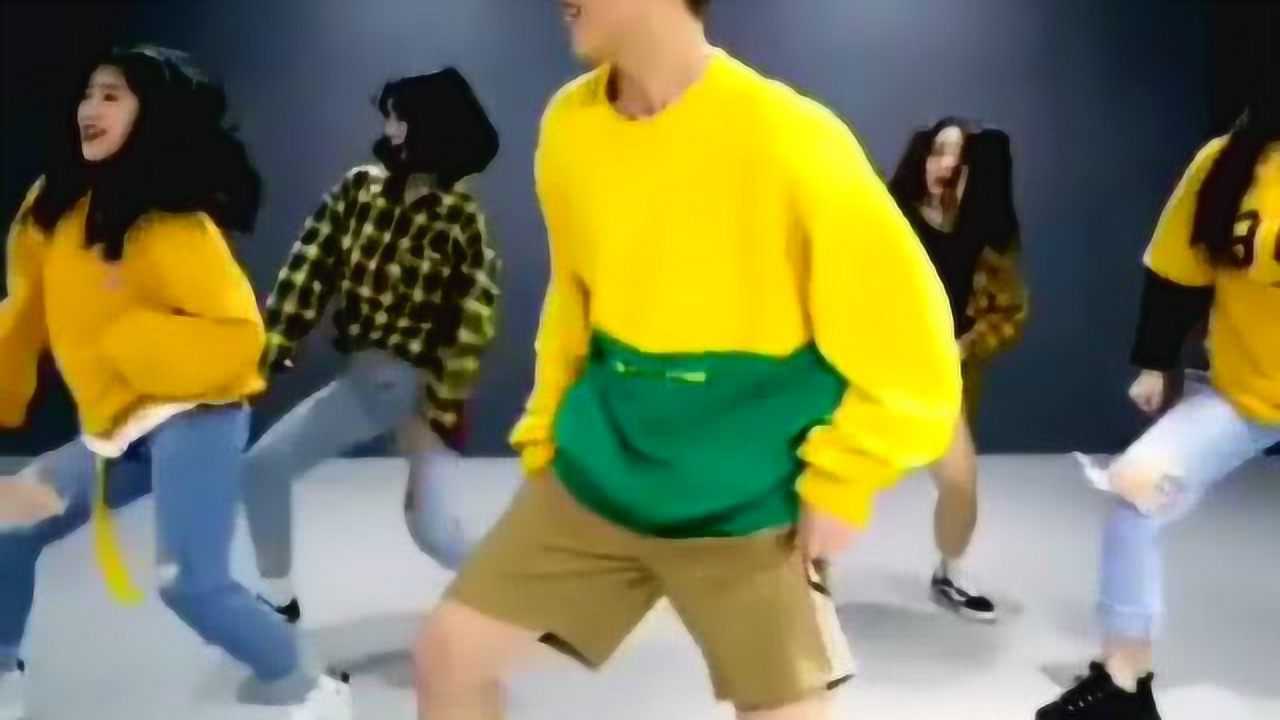 一段很适合男女生一起跳的舞蹈，特别适合演出！_腾讯视频