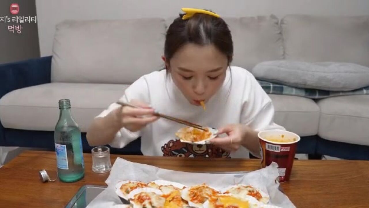 【hamzy】吃播芝士烤扇贝&辣味拌面2.0倍速_高清1080P在线观看平台_腾讯视频