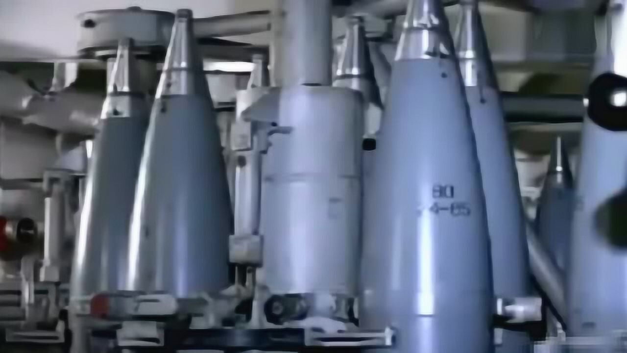 俄式AK-130型双联装130毫米舰炮射速极高缺点是太复杂_腾讯视频