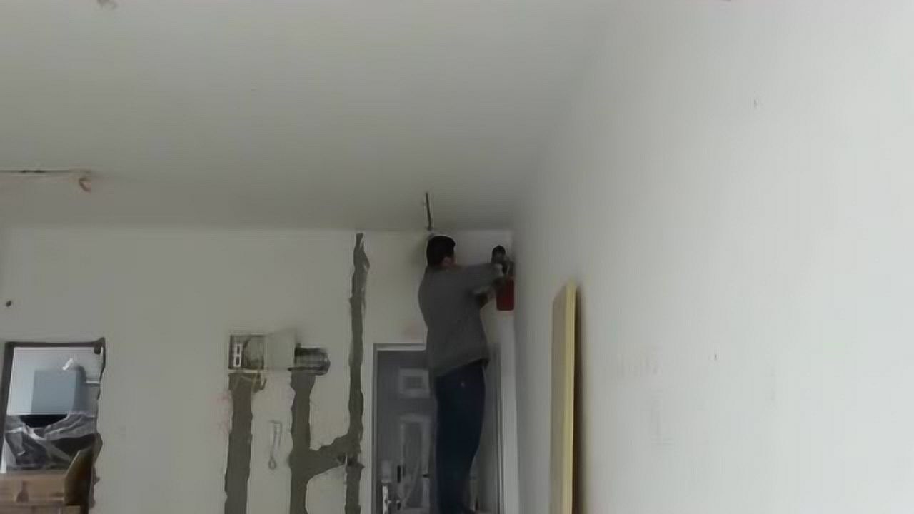 涨姿势，吊顶这样抄水平线就能告别墨斗弹线了_高清1080P在线观看平台_腾讯视频