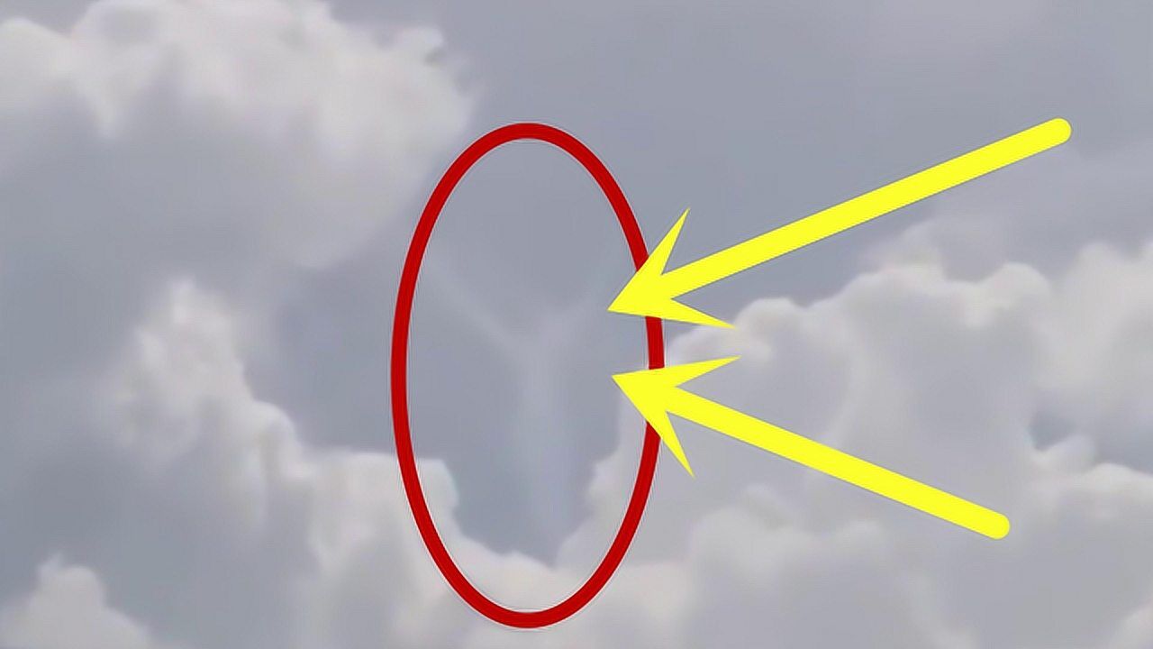 老外发现天空出现一女子，像被绑在十字架上，众人纷纷围观_腾讯视频