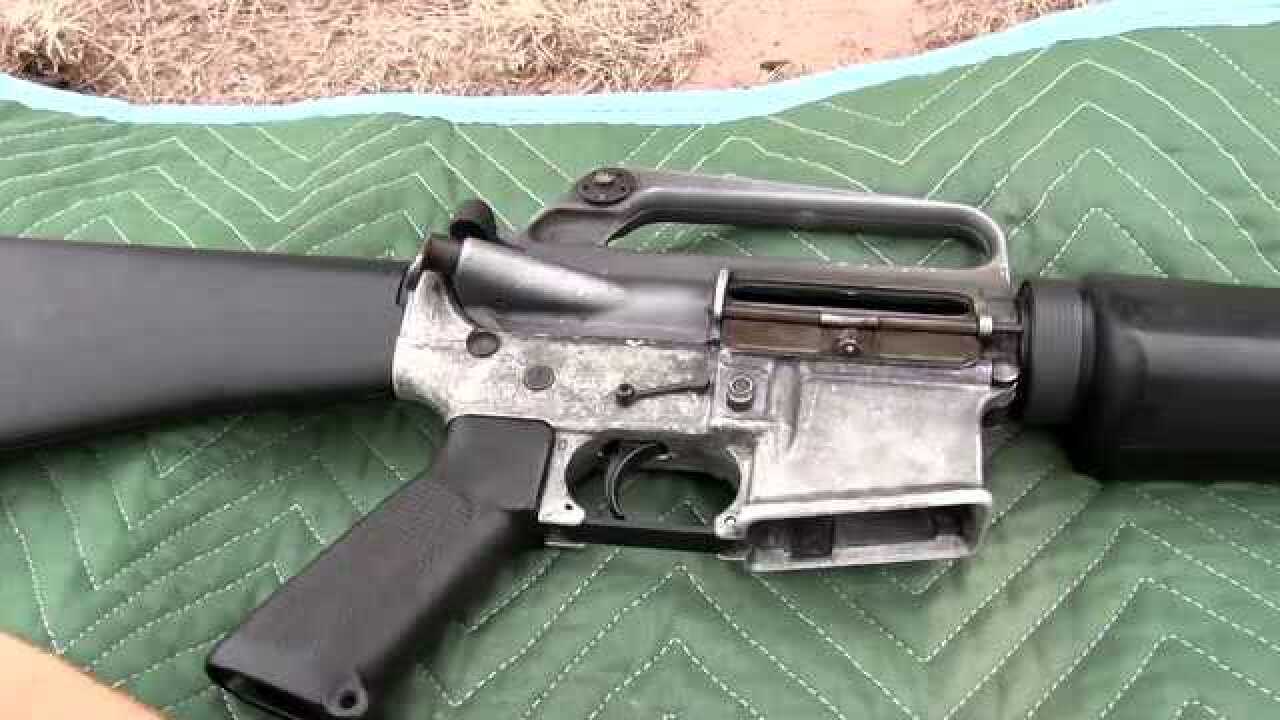 美军在越南战场上使用过的M16步枪，收藏者眼中的珍品_腾讯视频