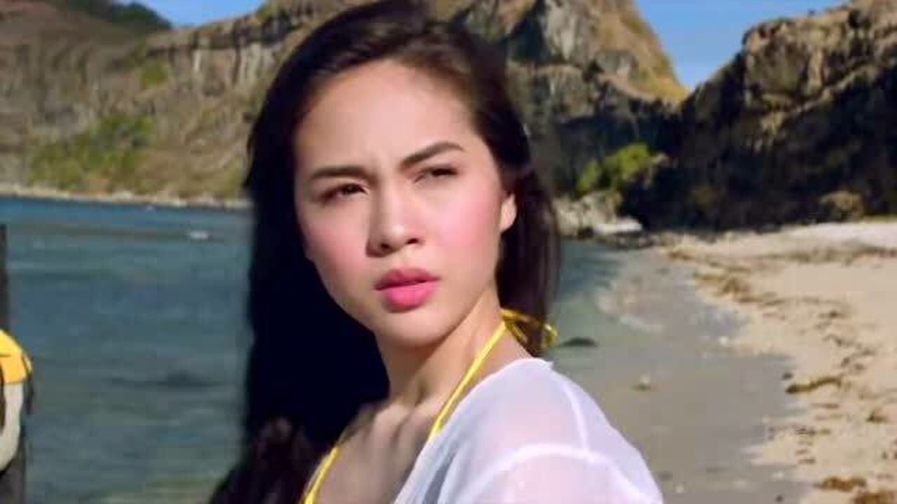 女孩一觉醒来，发现双腿变成鱼尾，原来她中了可怕诅咒，爱情片_高清1080P在线观看平台_腾讯视频