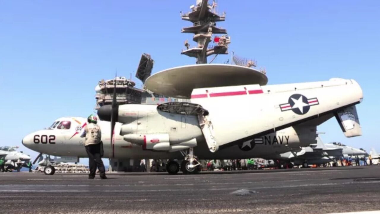 【军事纪实】乔治·H·W·布什号航空母舰CVN飞行甲板实战演练！_高清1080P在线观看平台_腾讯视频