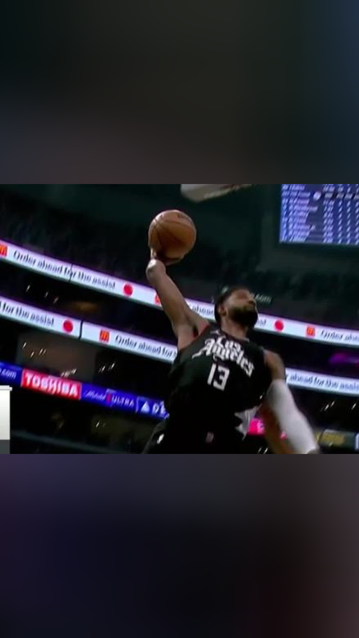 乔治打球也太好看了！顶飞小黑接一个滑翔战斧#保罗乔治#快船_腾讯视频