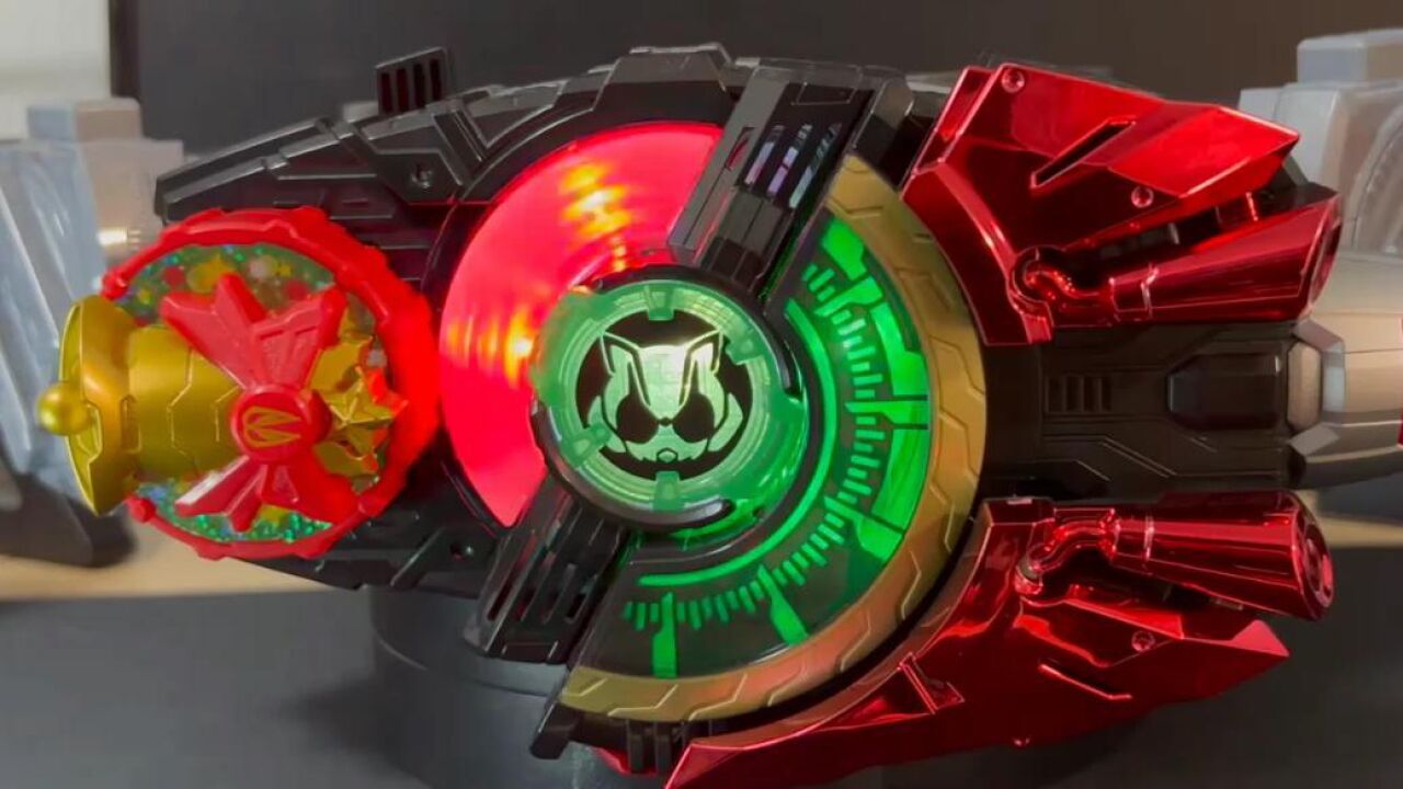 假面骑士极狐圣诞节升级带扣把玩_高清1080P在线观看平台_腾讯视频